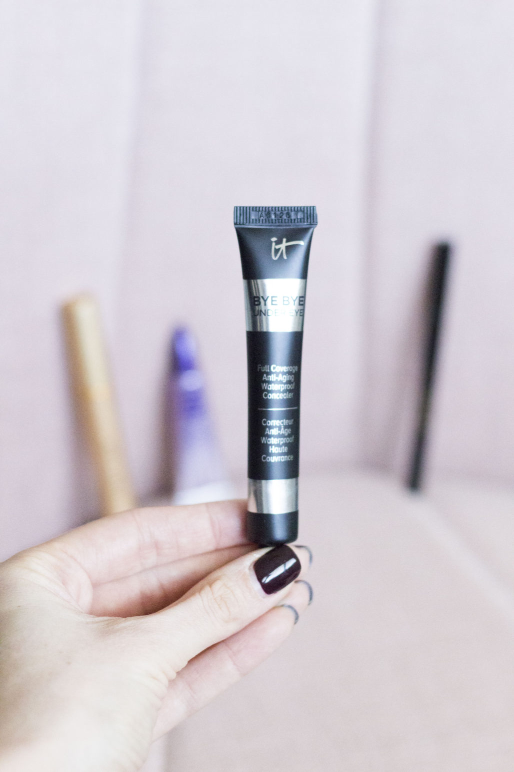 The 4 Best Eye Makeup Products You Need A Slice Of Style