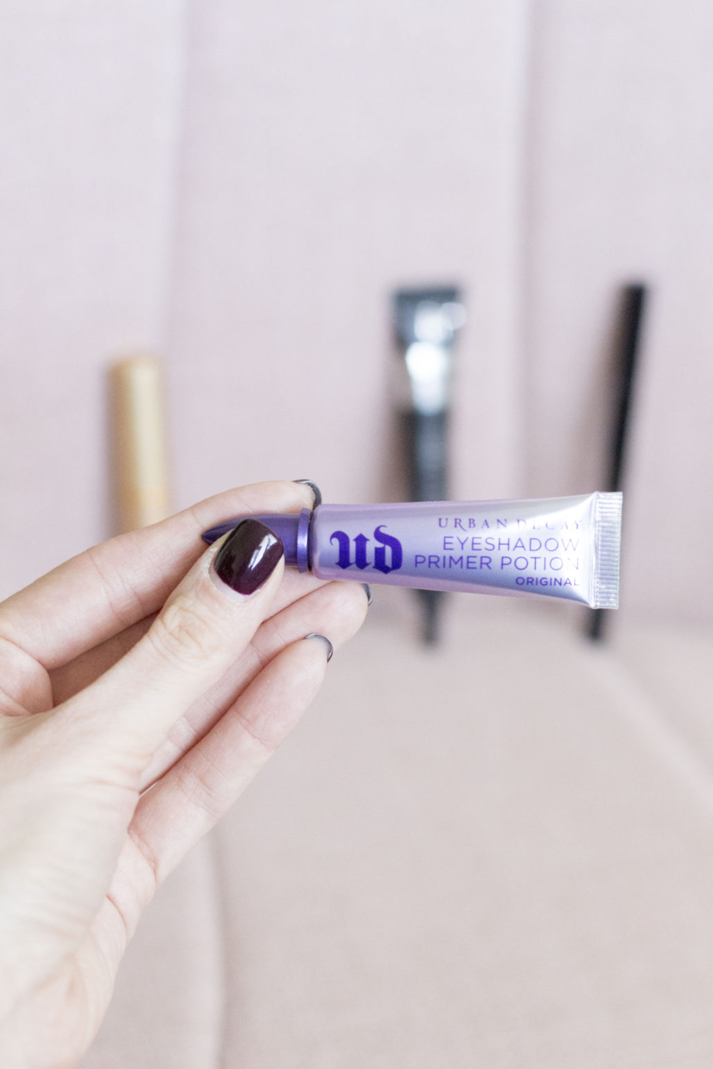 The 4 Best Eye Makeup Products You Need A Slice Of Style