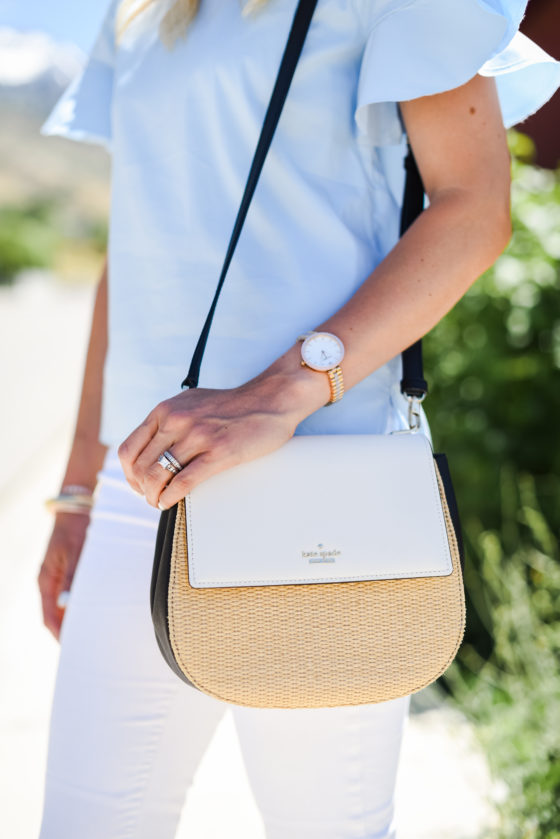 A Roundup of the Cutest Blue Ruffle Sleeve Tops! I love Ruffles!